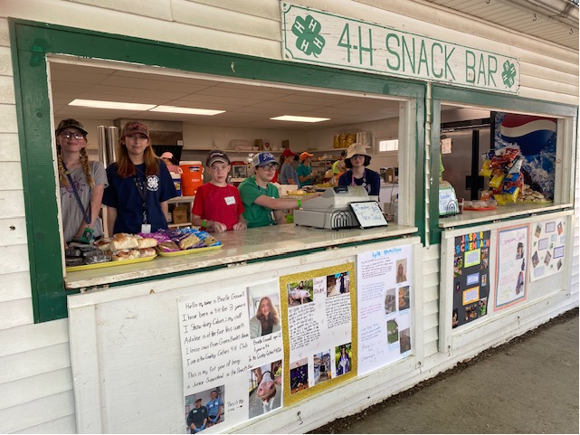 Snack Bar still dishing out treats | News, Sports, Jobs - Observer Today